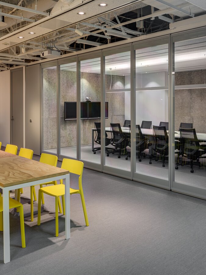 Bolon | Projects | Commercial